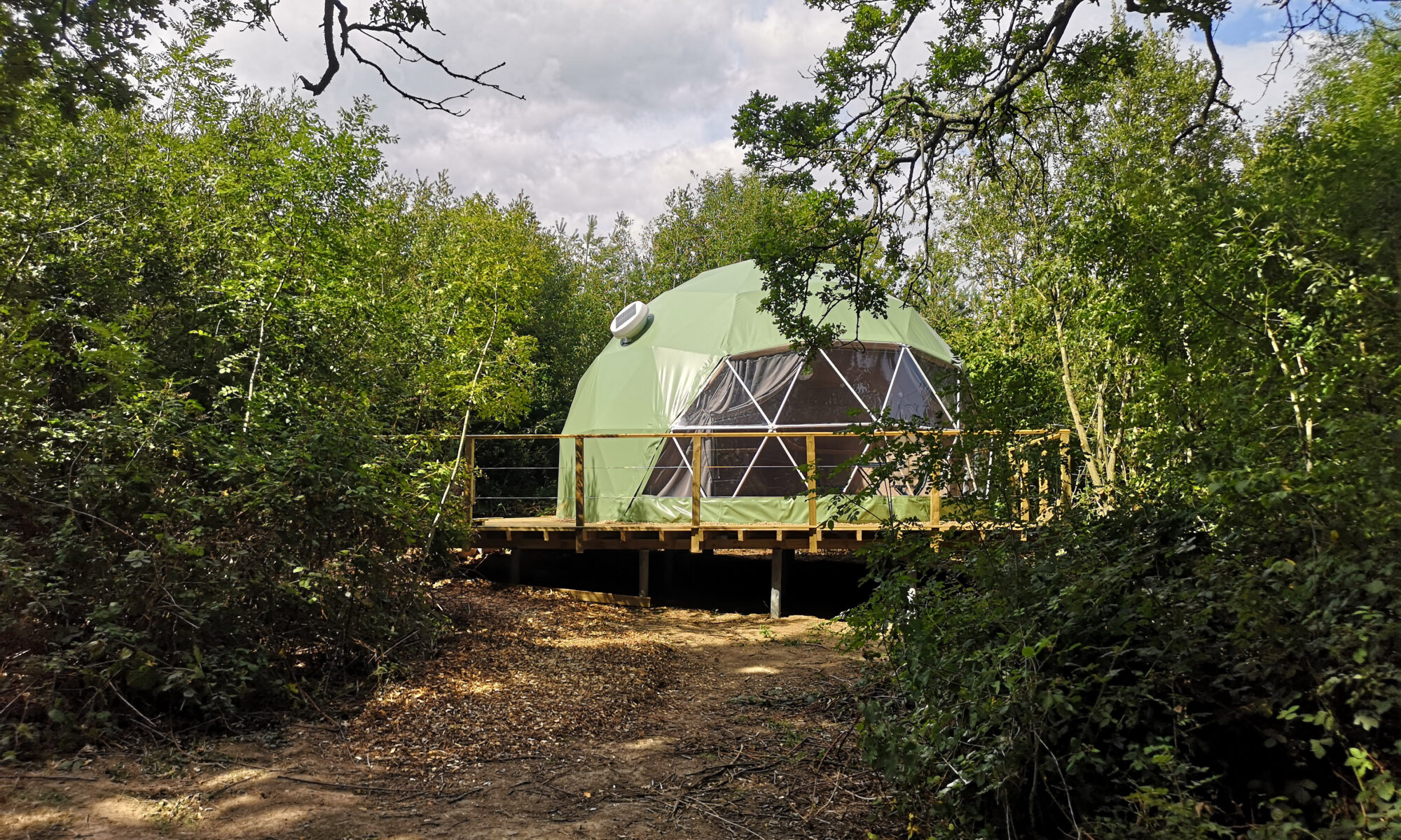 Glamp Wight Oak Geodesic Dome – Woodland Camping & Glamping